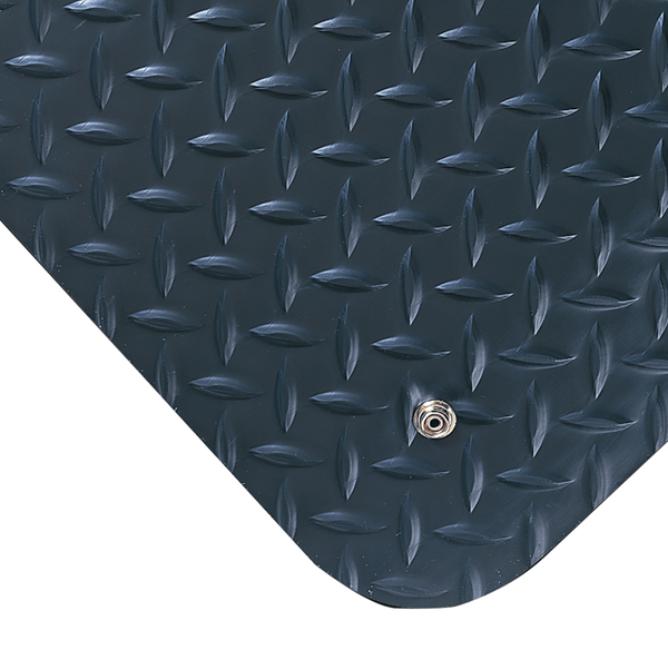 Electrically Conductive Diamond Plate Anti-Fatigue Mats are Anti-Static ...